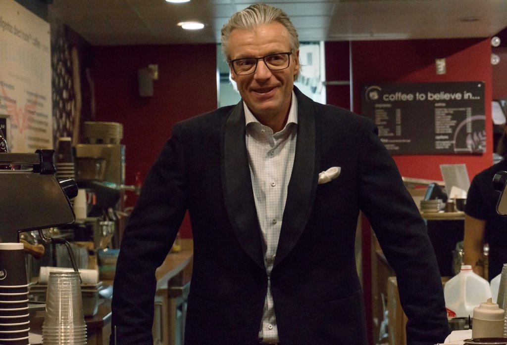 The Helmsmen - A Conversation with Geoff Linden – The Helm Clothing